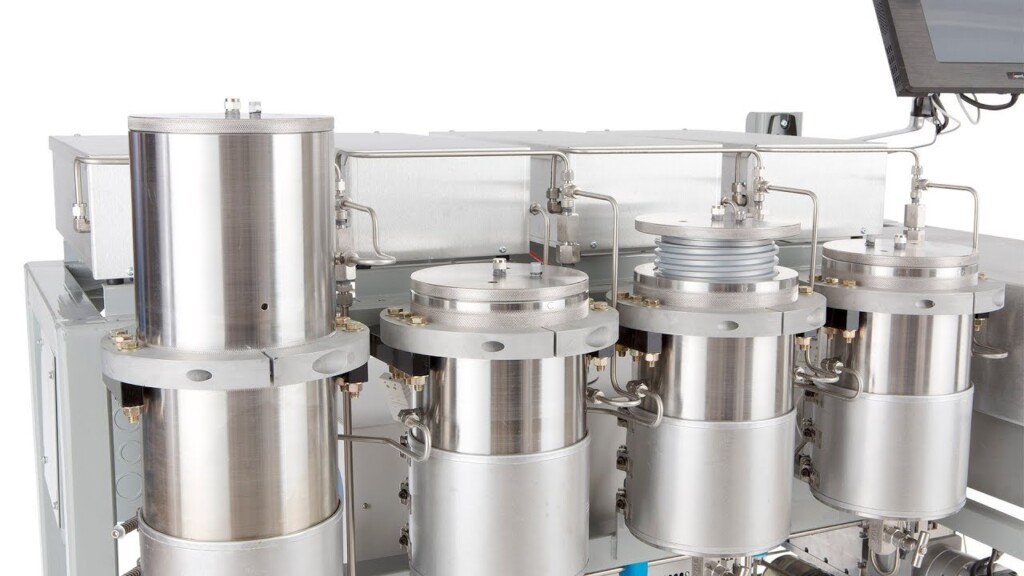 How to Choose the Best CBD Extraction Method - Industrial Hemp Farms